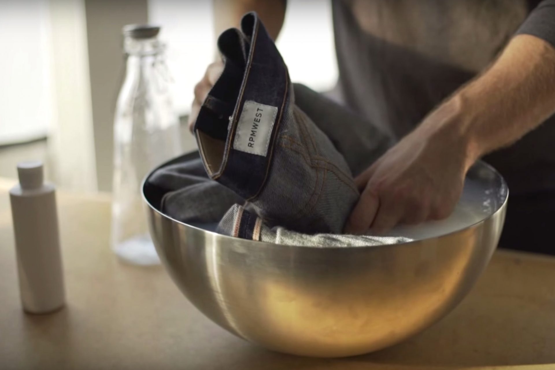 3 Easy Steps To Hand Wash Raw Denim For Great Fades